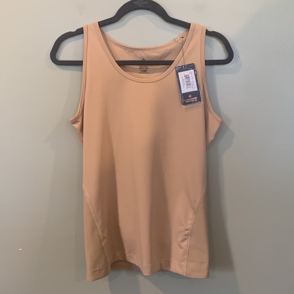 Tommie Copper | Tops | Nwt Tommie Copper Lower Back Support Compression ...